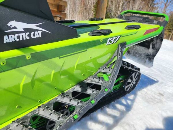 Pick The Best: Arctic Cat Catalyst 858 vs 600 • NH Snowmobile Association